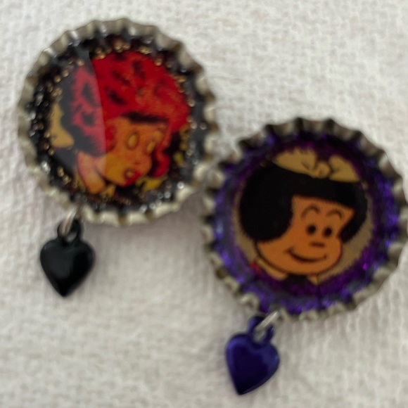 Jewelry | Vintage Bottle Cap Tip Top Comic Brooch Pins Set Of 2 | Poshmark